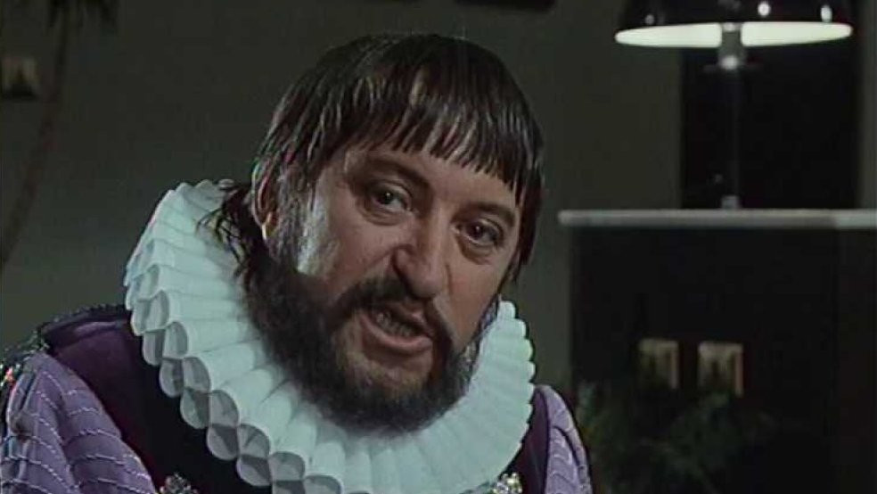 18/26 Falešný pan Papp - Arabela se vrací aneb Rumburak králem Říše ...