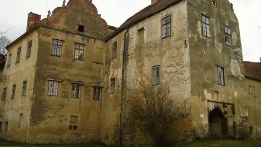 Tvrz Libějovice - Památky na prodej | Česká televize