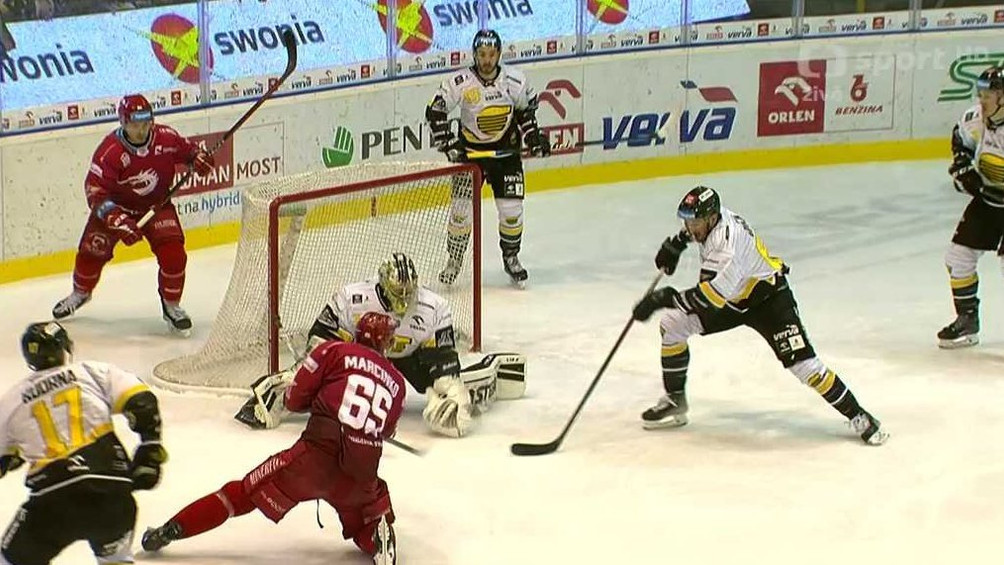 HC VERVA Litvínov - HC Oceláři Třinec - Buly hokej | Česká televize