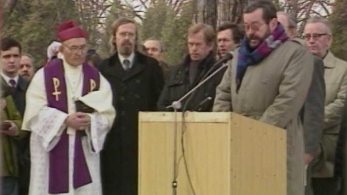 Jedničkové únory - Archiv ČT24 | Česká televize