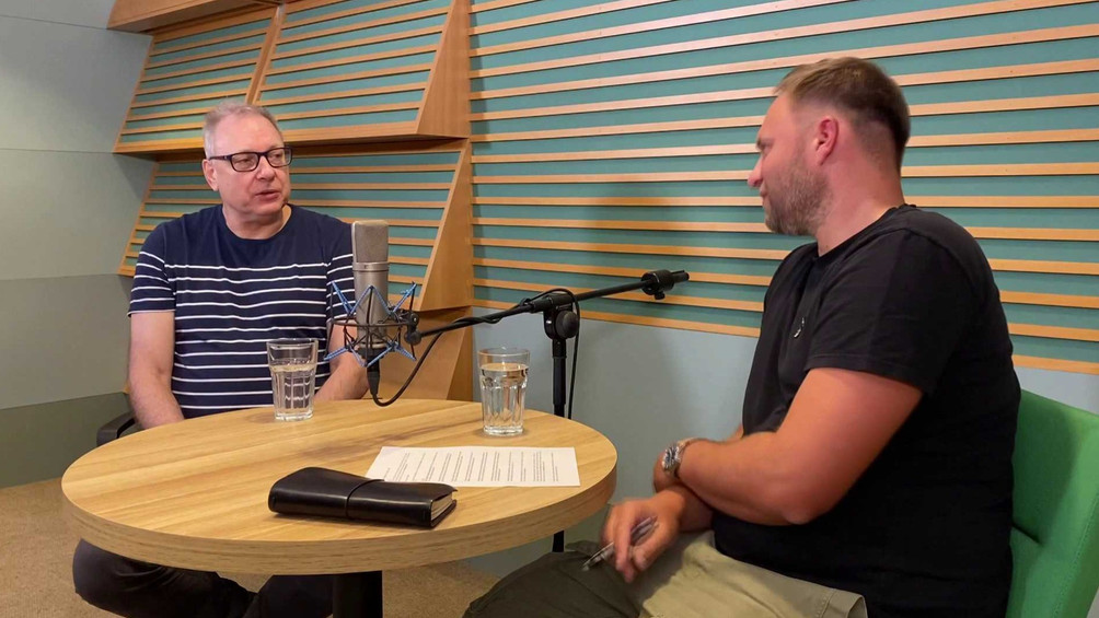 Josef Chuchma - Background ČT24 | Česká televize