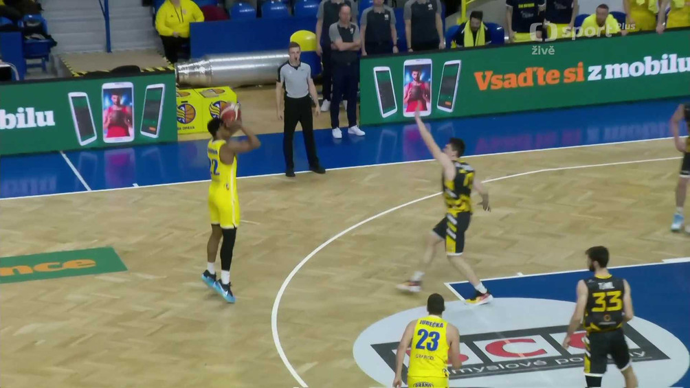 BK Opava - Sršni Photomate Písek - Maxa NBL | Česká televize