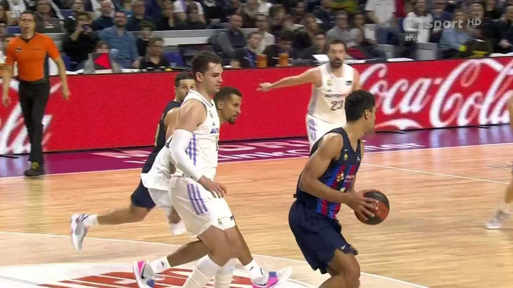 Real Madrid Baloncesto - FC Barcelona - Liga ACB | Česká televize