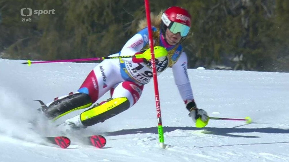 1. kolo slalomu žen - MS v alpském lyžování 2021 Itálie | Česká televize