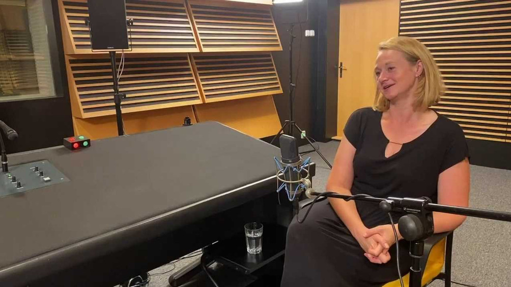 Pavlína Nečásková - Background ČT24 | Česká televize