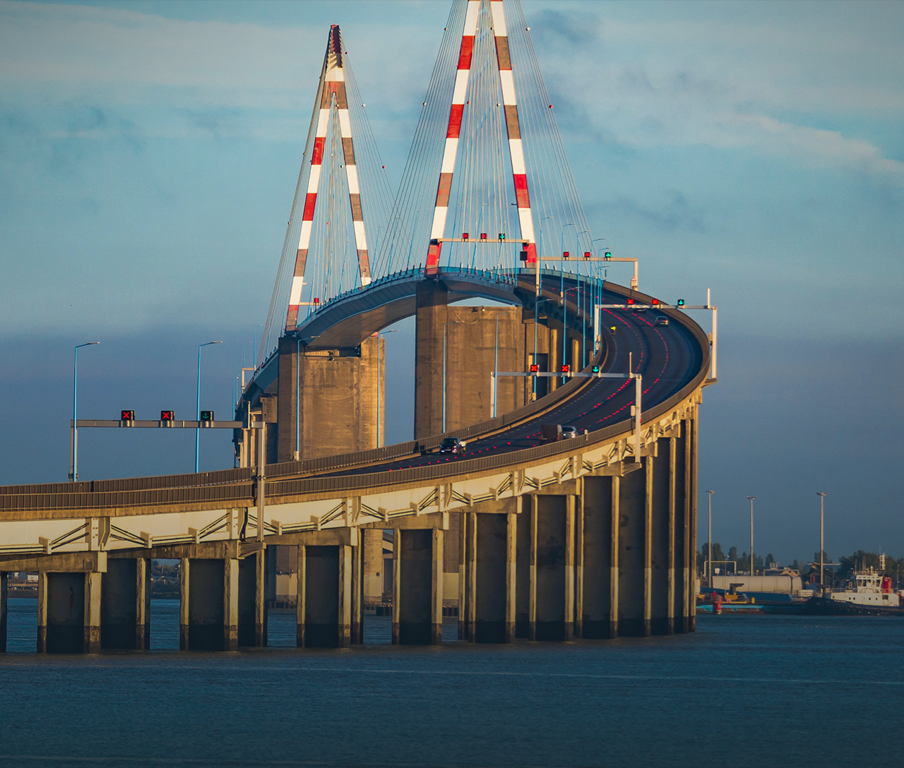 Saint-Nazaire: Nejdelší most ve Francii - iVysílání | Česká televize