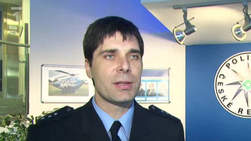Nebezpečná silnice - 25. května 2012 - Černé ovce | Česká televize