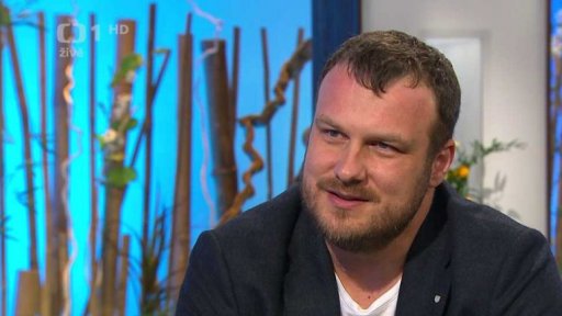 Mikrochirurgie oka - sítnice - 1. část - 23. května 2022 - Sama doma ...