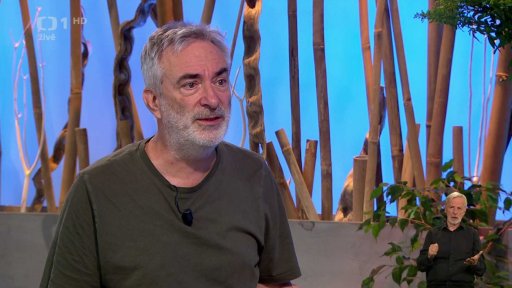 Petr Vacek - 2. část - 15. září - Sama doma | Česká televize