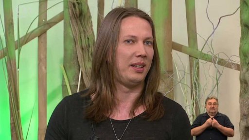 Peter Cmorik - 2. část - 8. dubna 2016 - Sama doma | Česká televize