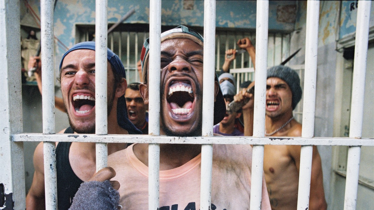 Vzpoura ve věznici Carandiru - iVysílání | Česká televize