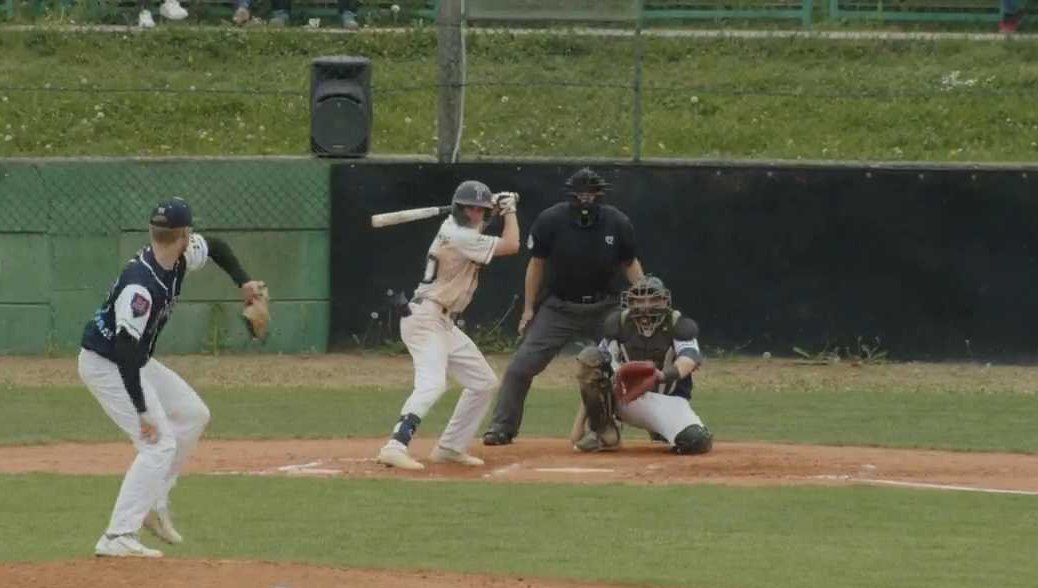 Tempo Praha - Arrows Ostrava - Česká baseballová extraliga | Česká televize
