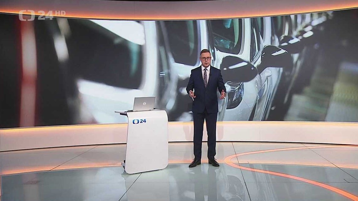 Přísnější pravidla pro získání a držení zbraní? - 90’ ČT24 | Česká televize