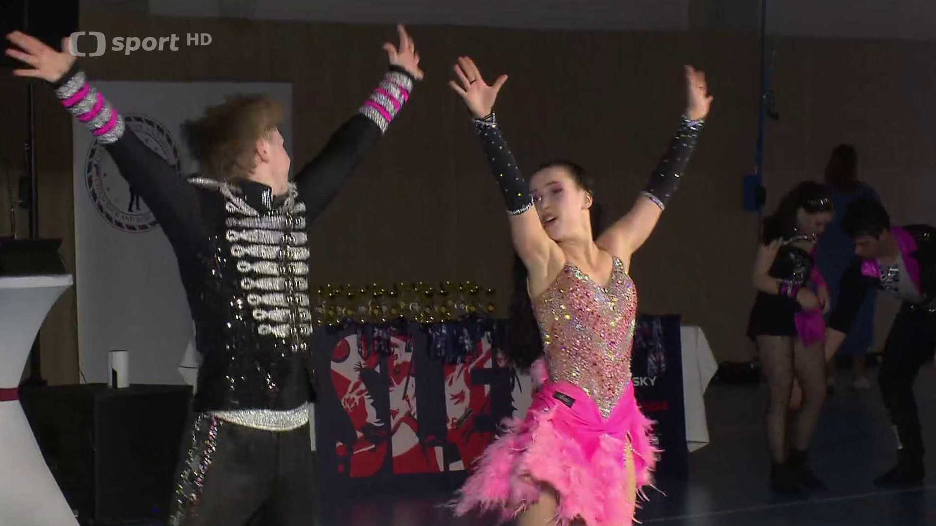 Sletová soutěž v akrobatickém rokenrolu - Akrobatický rokenrol | Česká ...